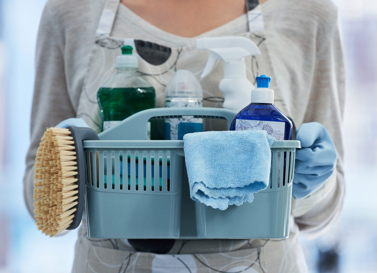 Company Coming and Your Home is a Disaster? Clean Up Quick with These ...